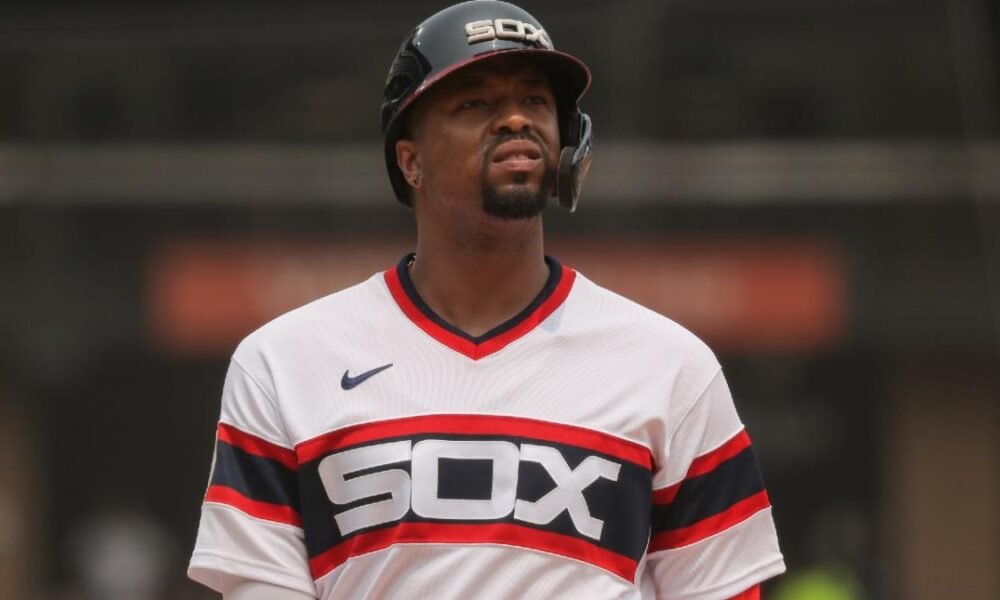 Design: Eloy Jiménez strikes out after leaving batter's box - Level Up ...